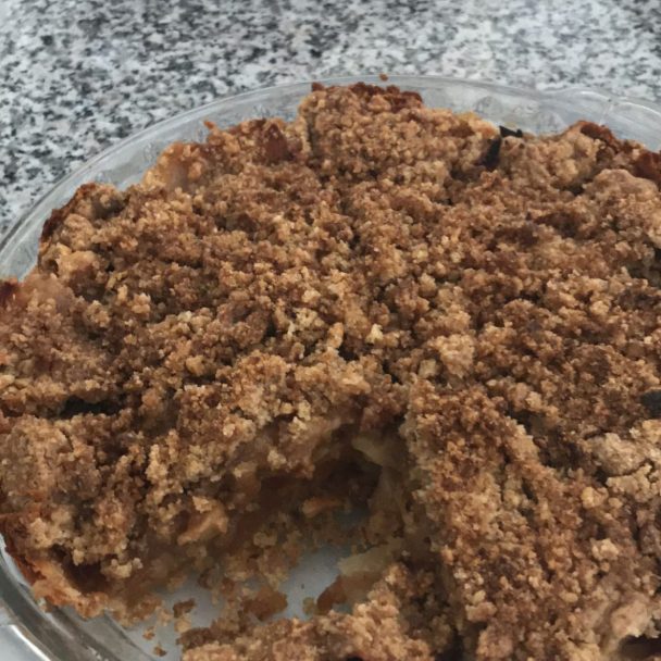 Old-Fashioned Dutch Apple Pie - Skinny Daily Recipes